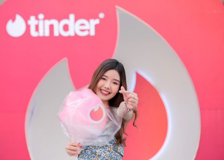 A sweet summer awaits Thai Gen Z with Tinder at centralwOrld | REm Magazine