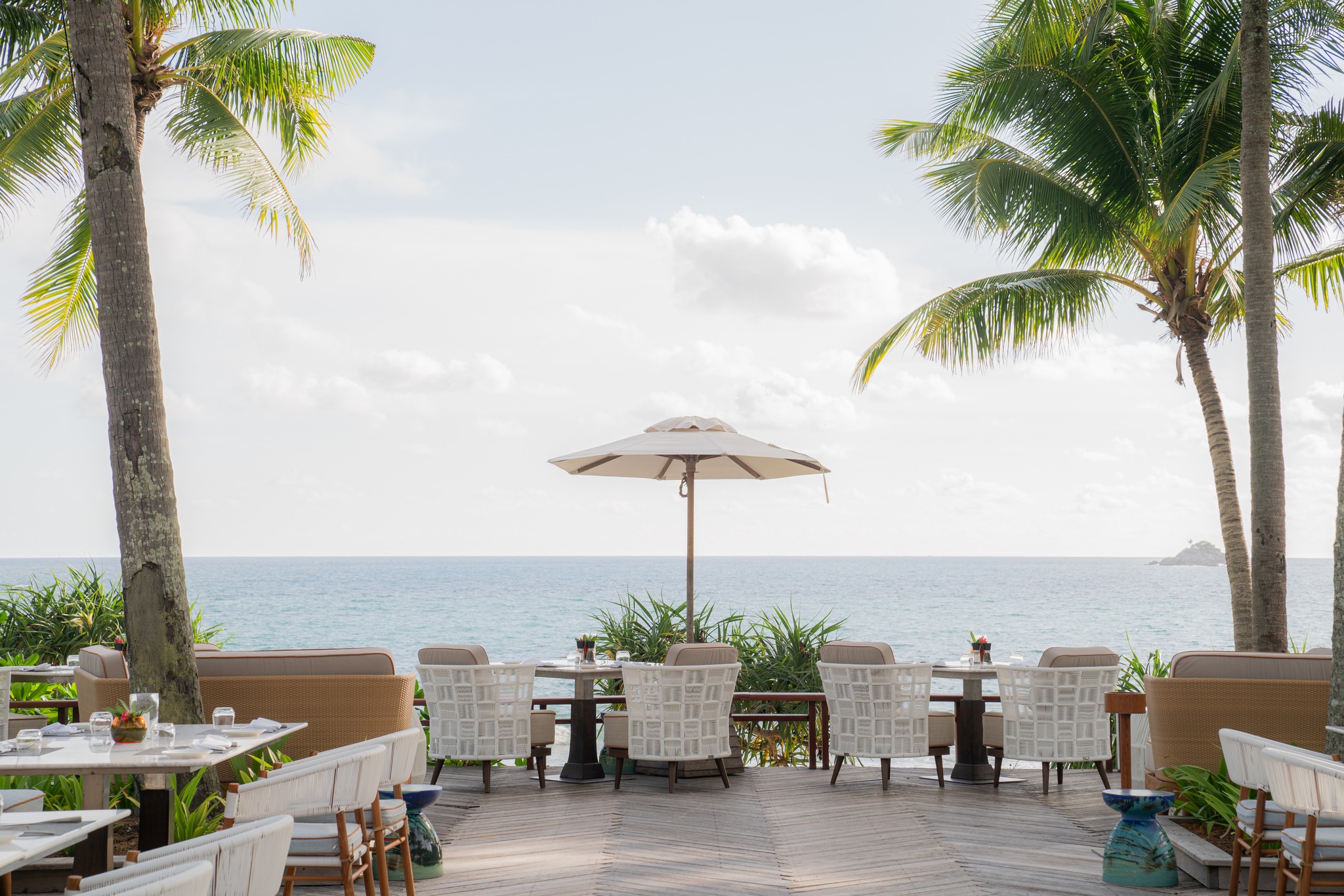 Indeed, diners can savour the delights of indoor or al fresco dining ...