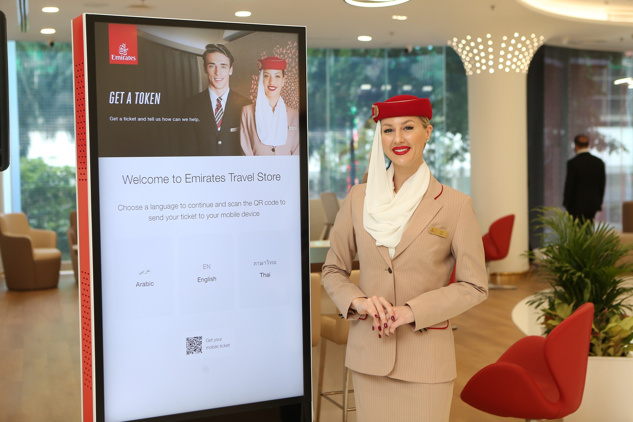 Emirates Launches New ‘Emirates World’ Sales Office, Elevating the ...